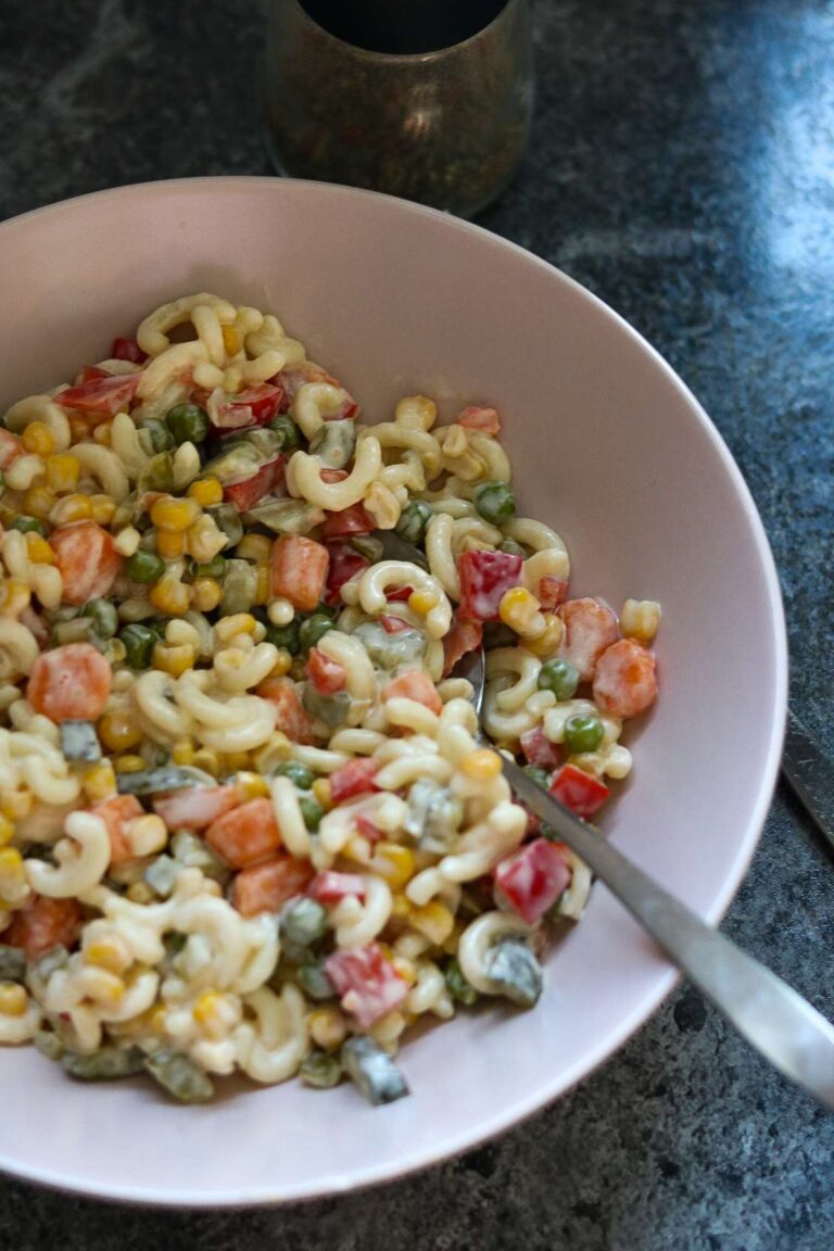Einfacher Nudelsalat - klassisch & schnell