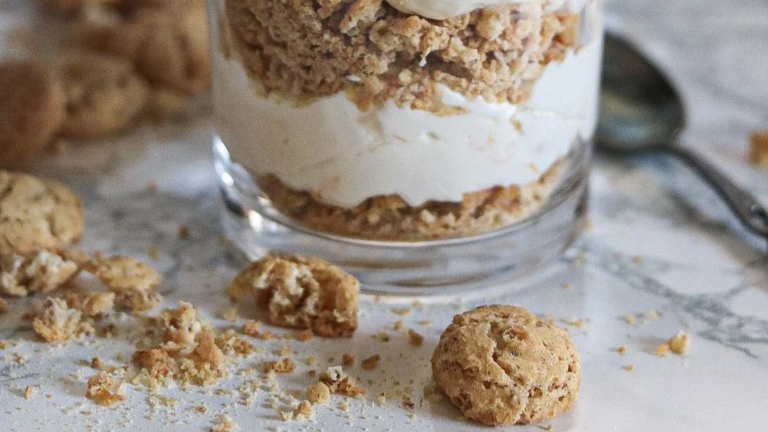 Schnelle Cheesecake Creme mit Mandarinen und Keksen