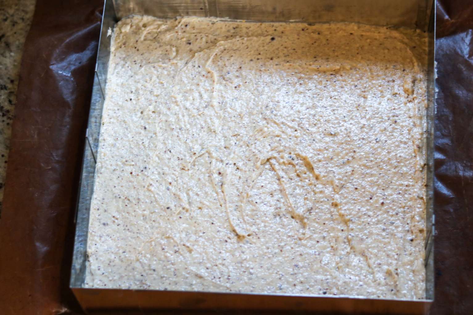 Der beste Nusskuchen vom Blech - fluffiger Nusskuchen
